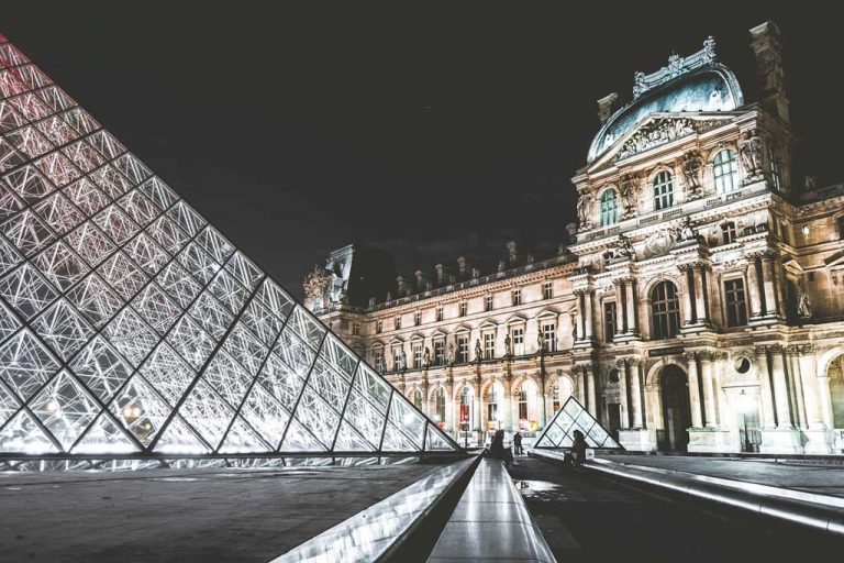 Best Things to Do in Paris at Night – A Quick Guide to Paris Nightlife | World In Paris