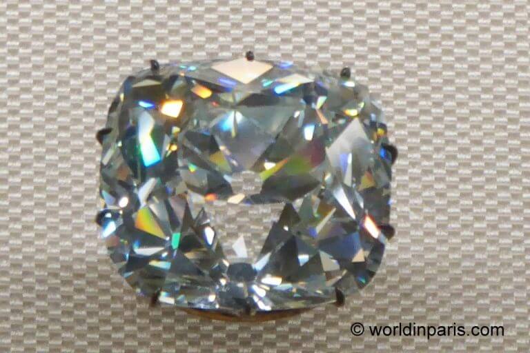 The Regent Diamond (Louvre Museum) | World In Paris
