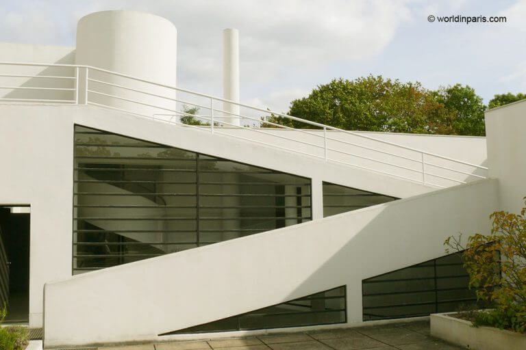 Villa Savoye (Le Corbusier): the Icon of Modern Architecture | World In ...