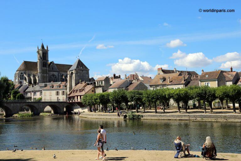 Going with the Flow in Moret-sur-Loing | World In Paris