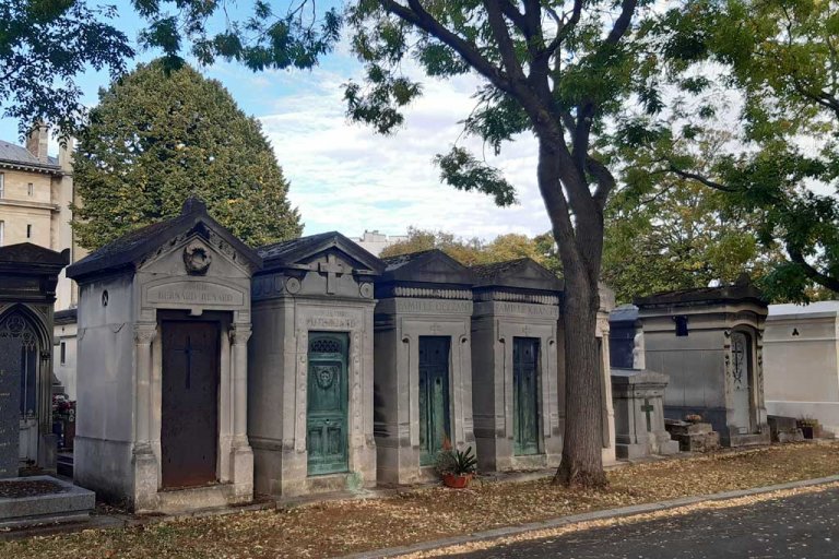 Quick Guide to Montparnasse Cemetery | World In Paris