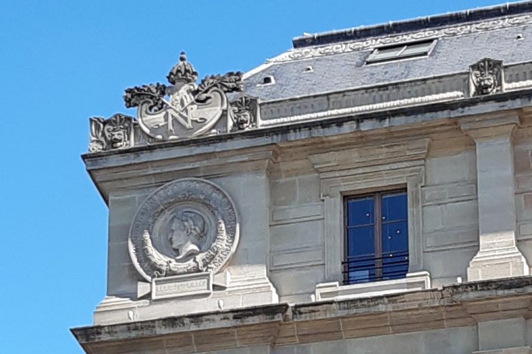 Self-Guided Ile de la Cité Walking Tour (Map Included!) | World In Paris