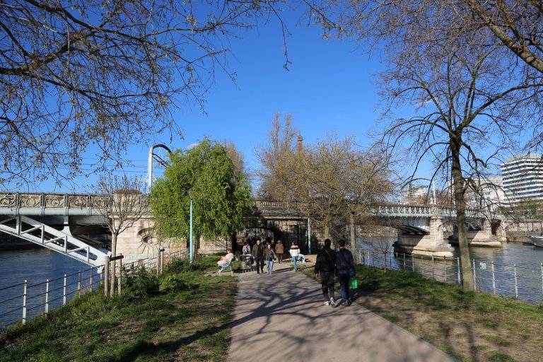 Seine Islands in Paris | World In Paris