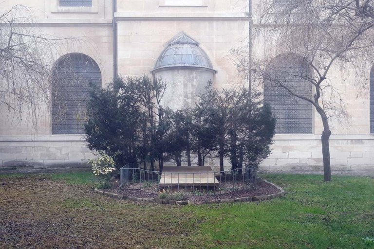 Napoléon's Tombs – Three Tombs for One Man | World In Paris